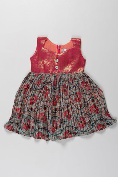 South Indian Kanchipuram Ethnic Pattu Frocks Silk Gown Online | Nesavu ...