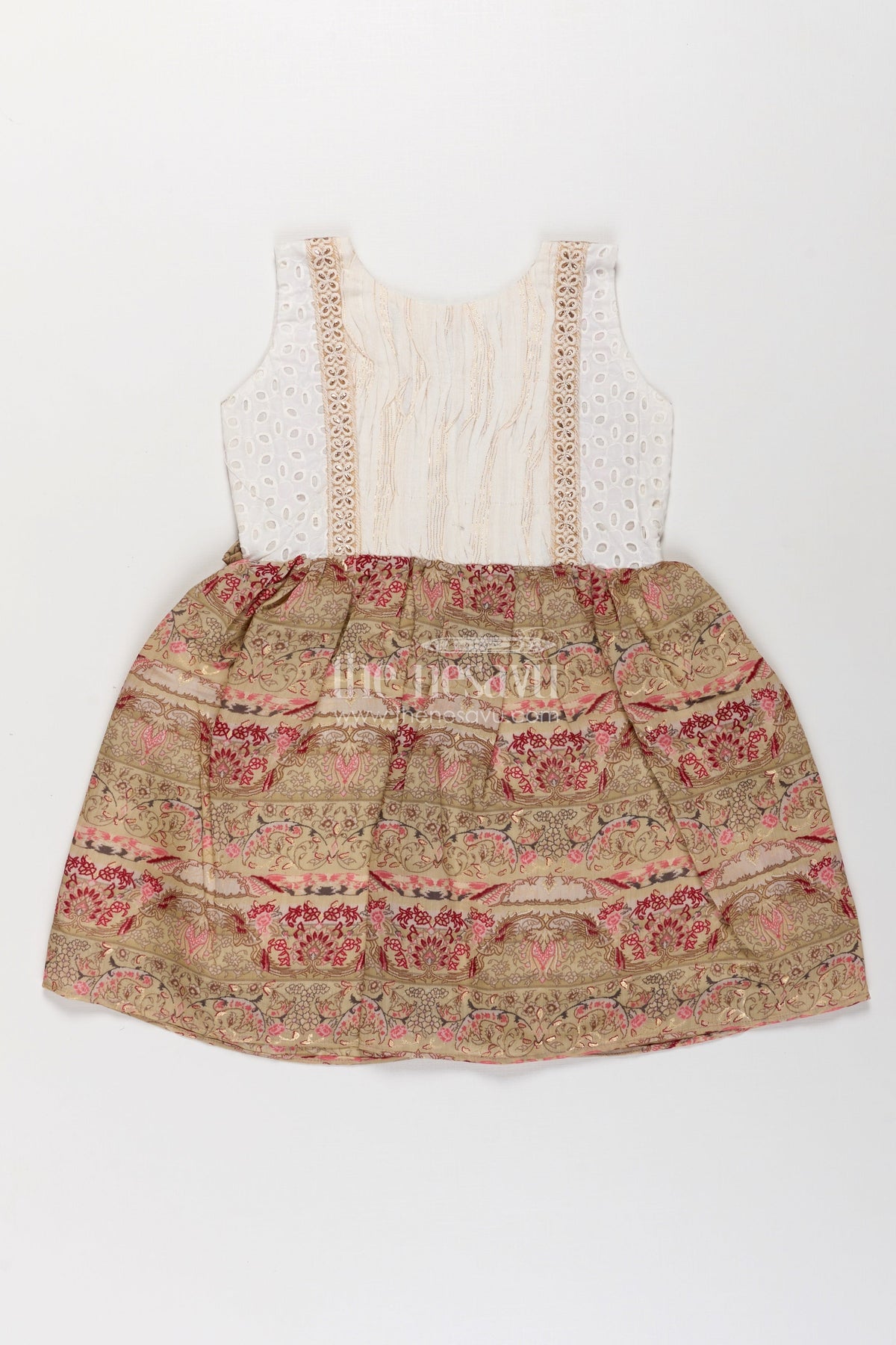 Girls green color frock design Muslin Silk Floral Motifs Embroidered ...